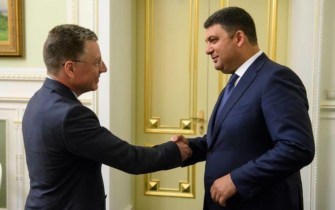 Екс-перекладач прем'єра записував і передавав третій стороні розмови ...