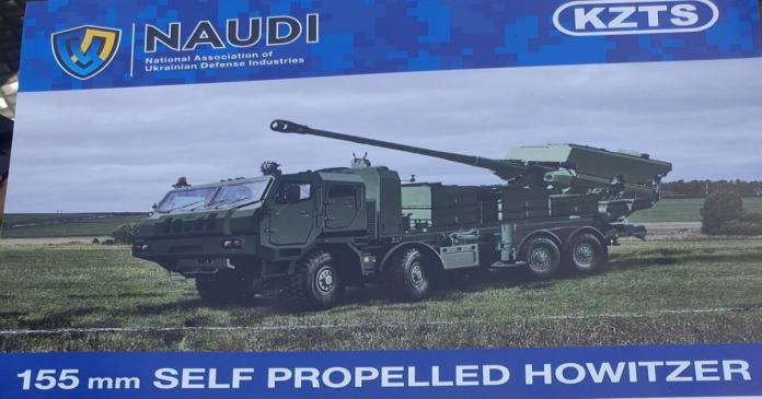 Updated Ukrainian self-propelled guns "Bogdan" presented at IDEX-2023 ...