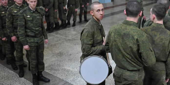 Rashists began conscripting young people for military service in ...