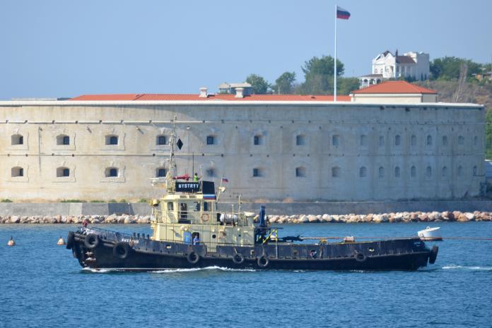 Power steering showed the destruction of the Russian tugboat "Saturn ...