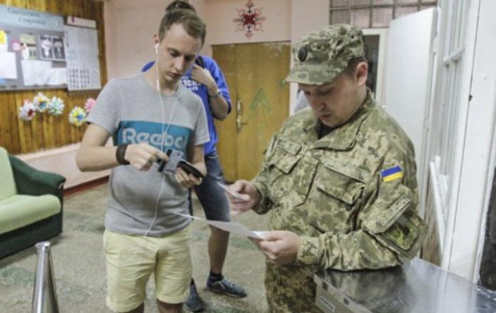 There is no urgent need to lower the draft age, the Defense Ministry ...