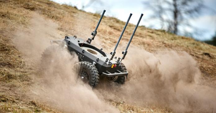 Наземный робот Ratel S взорвал оккупантов возле Новогродовки — боевые ...