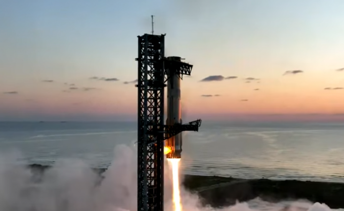 SpaceX managed to catch the Starship booster on the ground for the ...